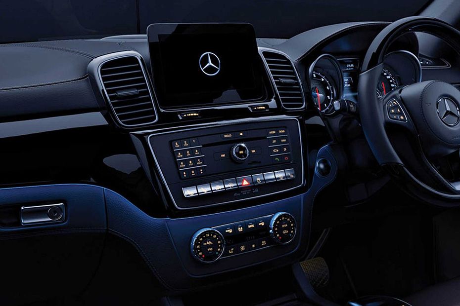 Mercedes-Benz GLS 2016-2020 Images, GLS 2016-2020 Interior & Exterior ...
