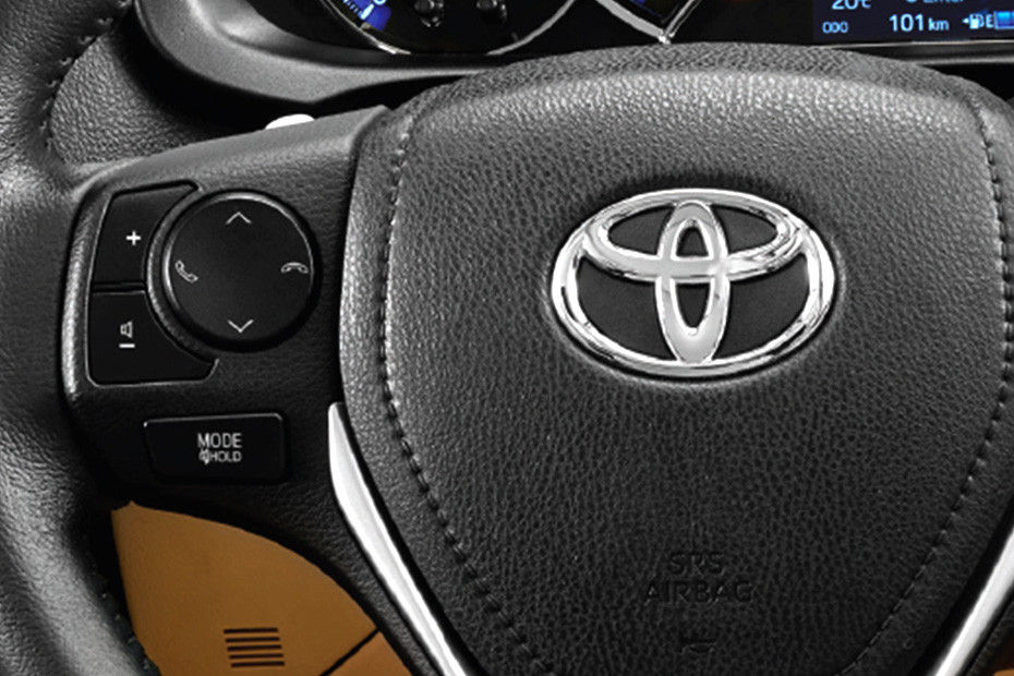 Toyota Yaris Images, Yaris Interior & Exterior Photos, 360 View, Videos ...