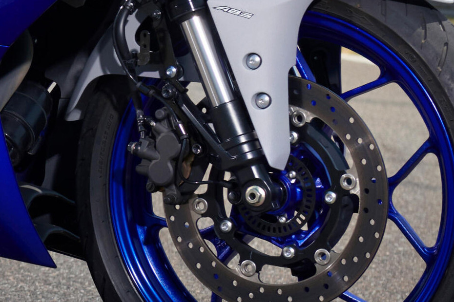 Yamaha R3 Images, R3 Photos & Videos, 360 view