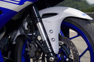 Yamaha R3 Colors (3 colours) - R3 Color Images @ ZigWheels
