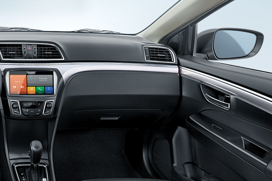 Toyota Belta Images, Belta Interior & Exterior Photos, 360 View, Videos ...