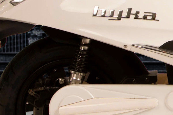 One Moto Byka Price - Mileage, Images, Colours | ZigWheels