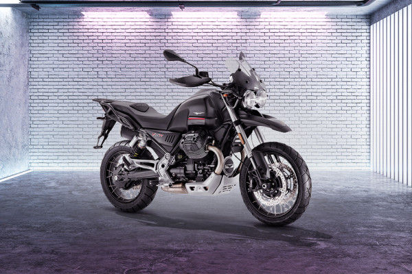 Moto Guzzi V85 TT Price - Mileage, Images, Colours | ZigWheels