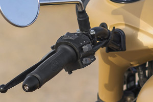 Jawa Jawa Colors (3 colours) - Jawa Color Images @ ZigWheels