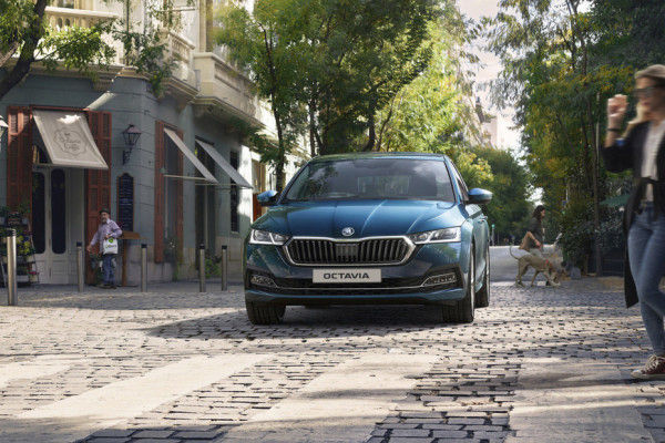 Skoda Octavia Price, Images, colours, Reviews & Specs