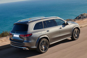 Mercedes-Benz GLS Colors (14 colours) - GLS Color Images @ ZigWheels