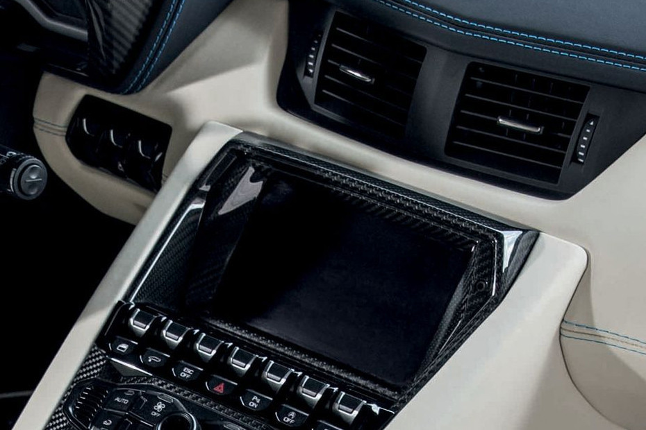 Lamborghini Aventador Images, Aventador Interior & Exterior Photos, 360 ...