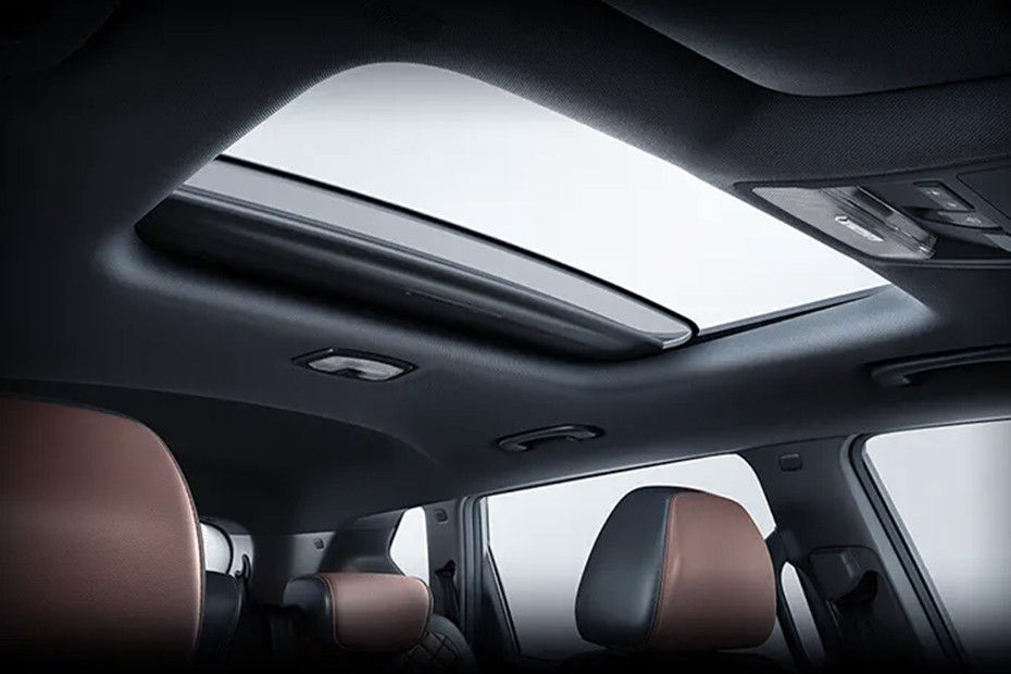 Mahindra Alturas G4 Images, Alturas G4 Interior & Exterior Photos, 360 ...