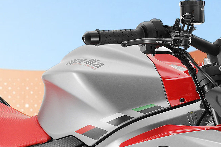 Aprilia Tuono 660 Images, Tuono 660 Photos & Videos, 360 view