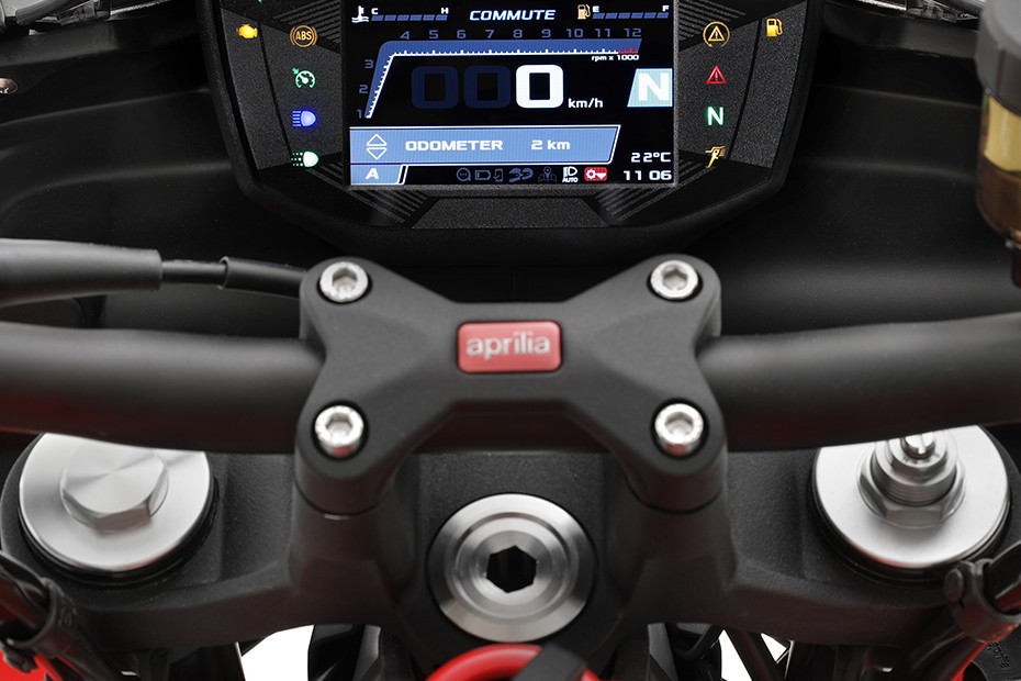 Aprilia Tuono 660 Images, Tuono 660 Photos & Videos, 360 view