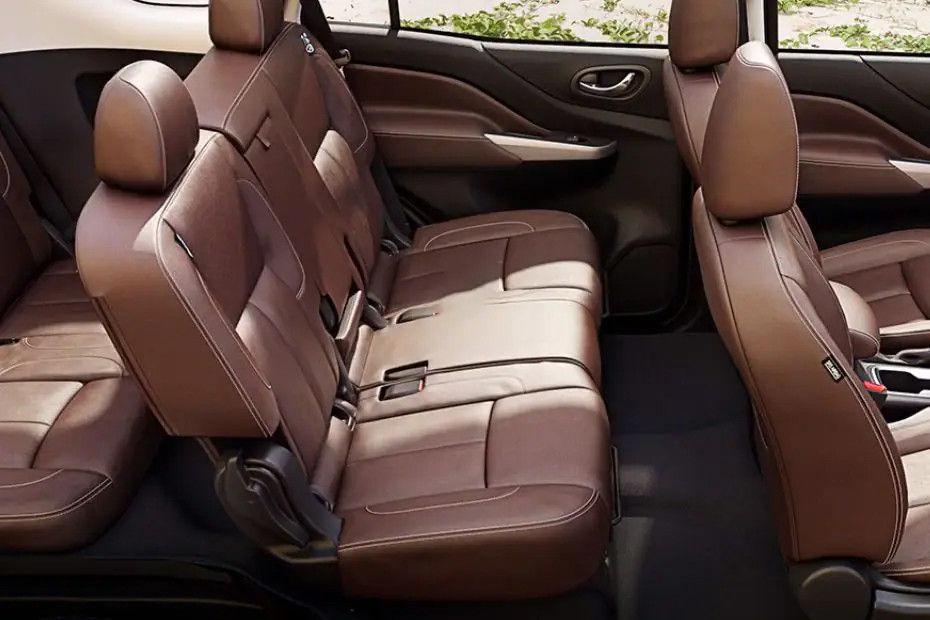 Nissan Terra Images, Terra Interior & Exterior Photos, 360 View, Videos ...