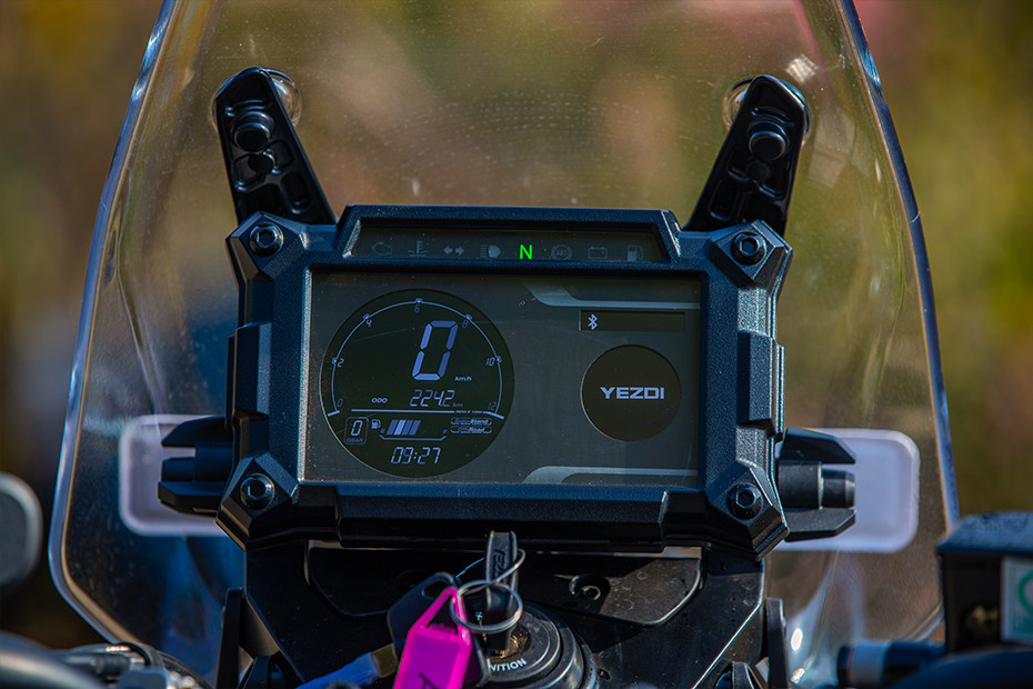 Yezdi Adventure Images, Adventure Photos & Videos, 360 view