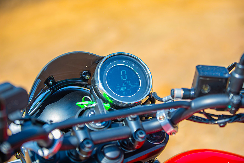 Yezdi Scrambler Images, Scrambler Photos & Videos, 360 view