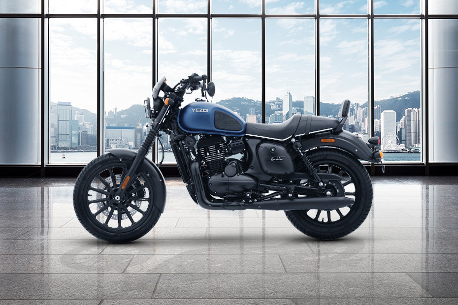 2022 Yezdi Roadster vs Royal Enfield Meteor 350: Photo Comparison | BikeDekho