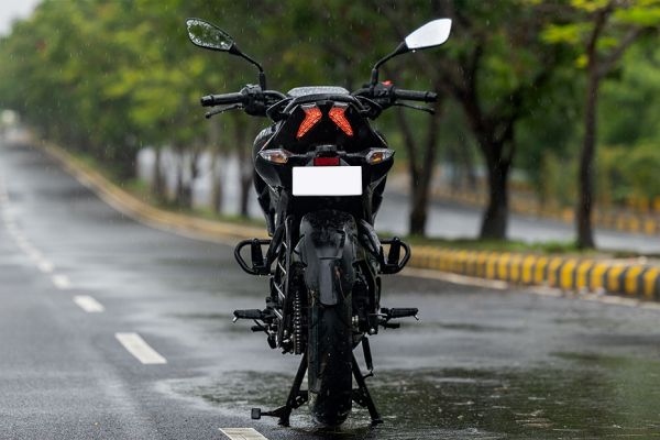 Cool Features That Will Make Bajaj Pulsar N160 A Strong, 55% OFF