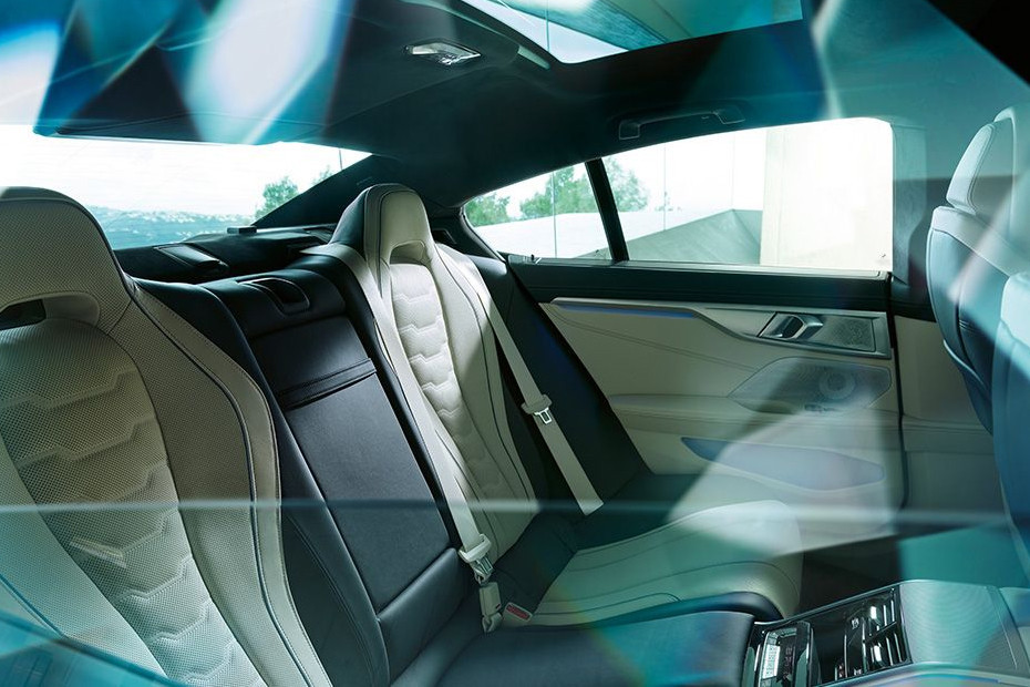 BMW 8 Series Images, 8 Series Interior & Exterior Photos, 360 View ...