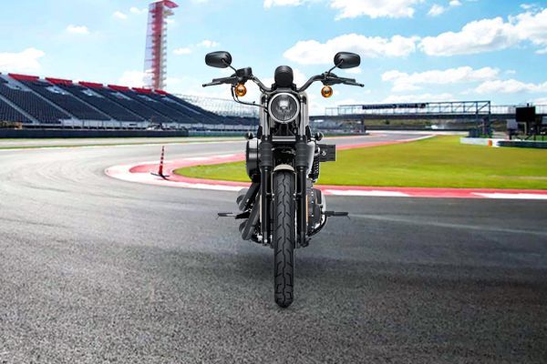 Harley-Davidson Iron 883 Price - Mileage, Images, Colours | ZigWheels