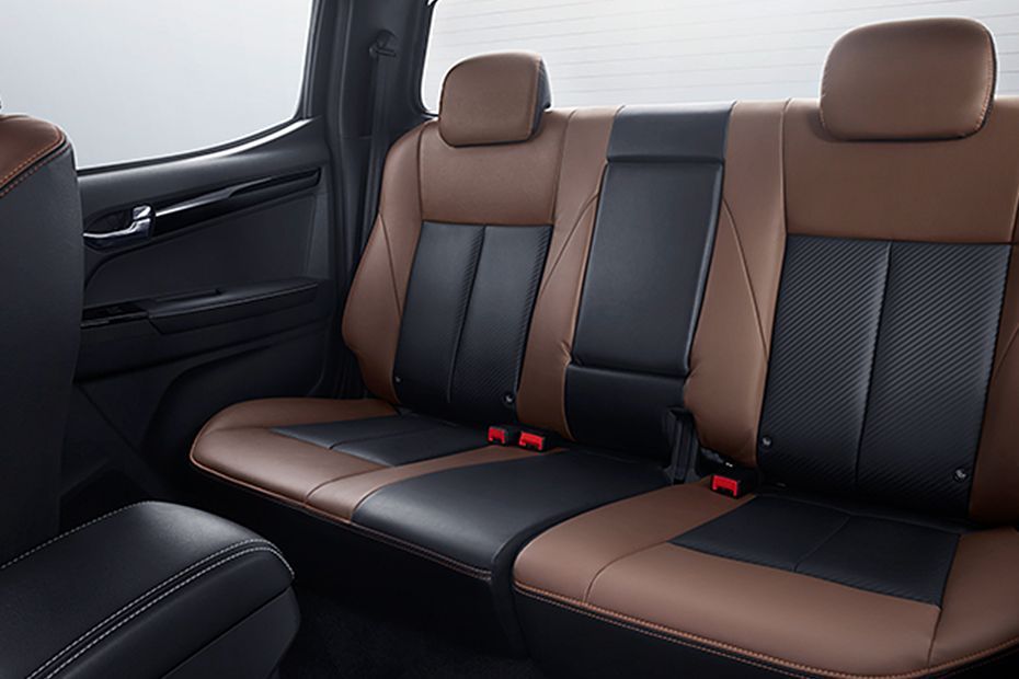 Isuzu V-Cross Images, V-Cross Interior & Exterior Photos, 360 View ...