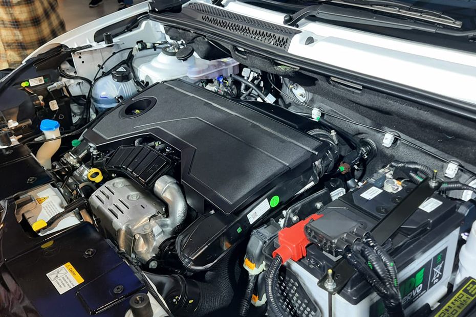 Citroen C3 Aircross Images, C3 Aircross Interior & Exterior Photos, 360 ...