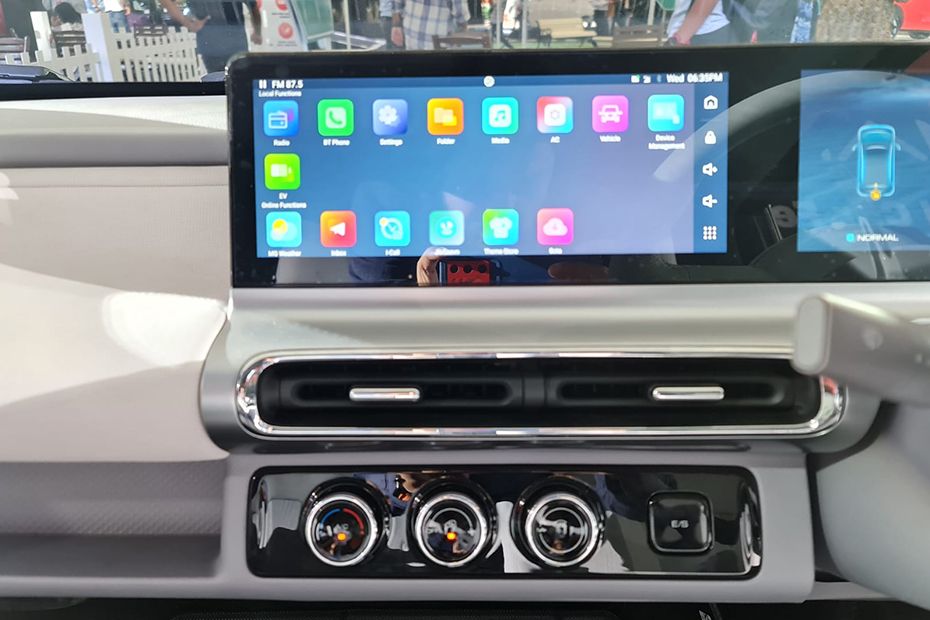 MG Comet EV Images, Comet EV Interior & Exterior Photos, 360 View ...