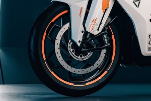 Ultraviolette F77 Colors (4 colours) - F77 Color Images @ ZigWheels