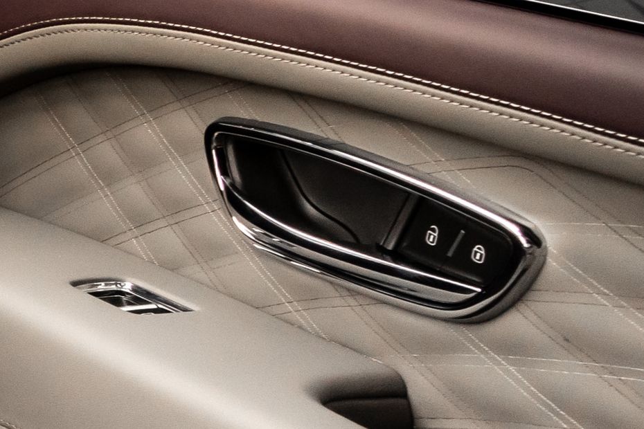 Bentley Bentayga EWB Images, Bentayga EWB Interior & Exterior Photos ...