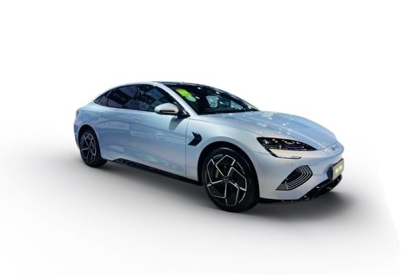 What is the engine power of BYD Seal diesel version? @ ZigWheels