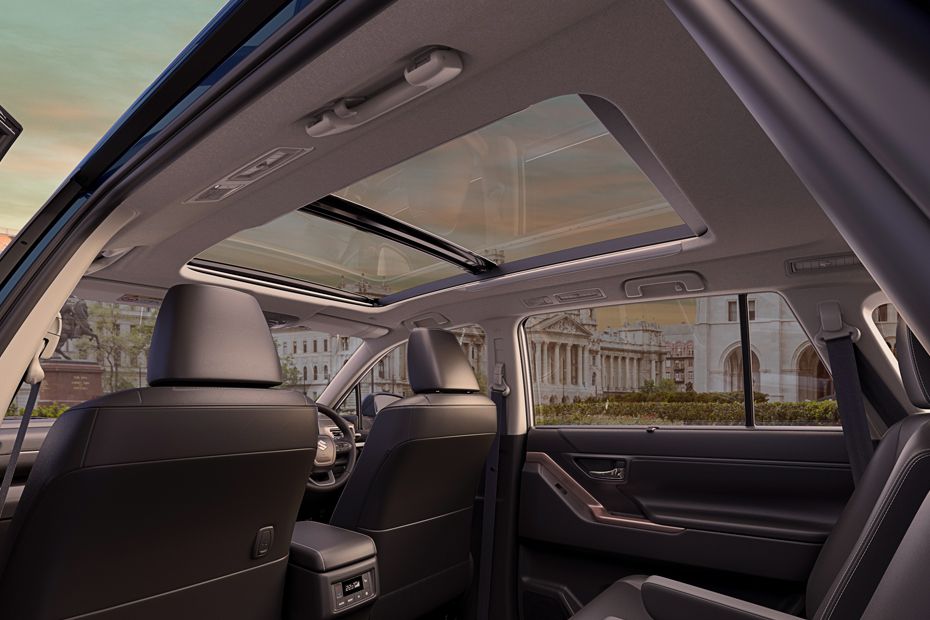 Maruti Invicto Images, Invicto Interior & Exterior Photos, 360 View ...