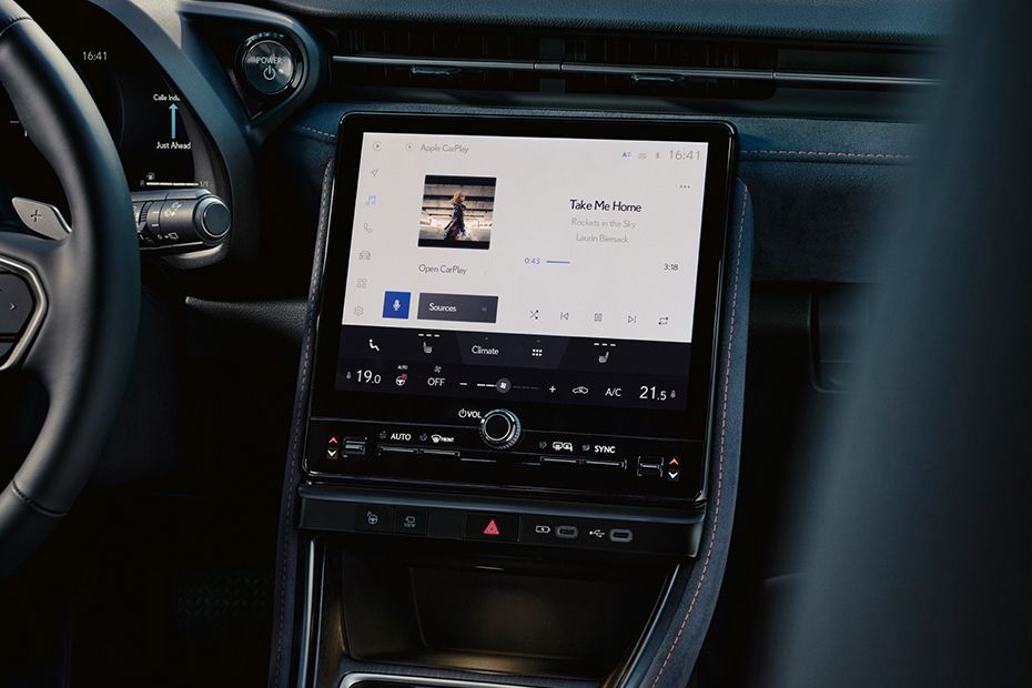 Lexus LBX Images, LBX Interior & Exterior Photos, 360 View, Videos ...