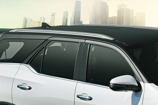 Toyota Fortuner Legender Price, 4x4 SUV, 7 Seater Images, colours ...