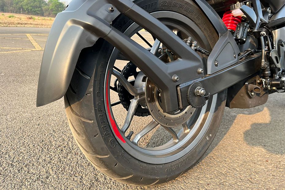 Bajaj Pulsar NS200 Images, Pulsar NS200 Photos & Videos, 360 view