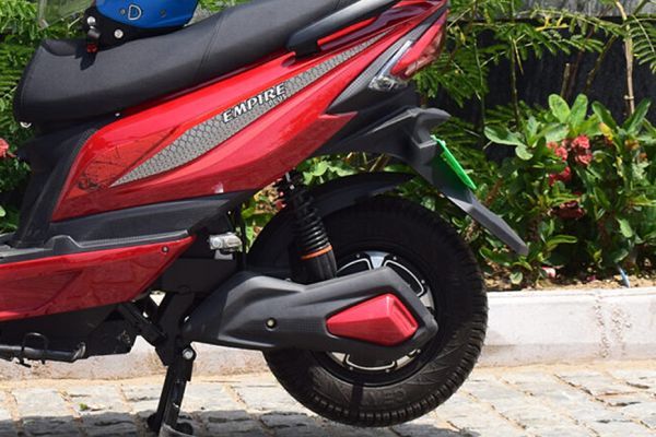 Flycon Motors Empire + Price - Mileage, Images, Colours | ZigWheels