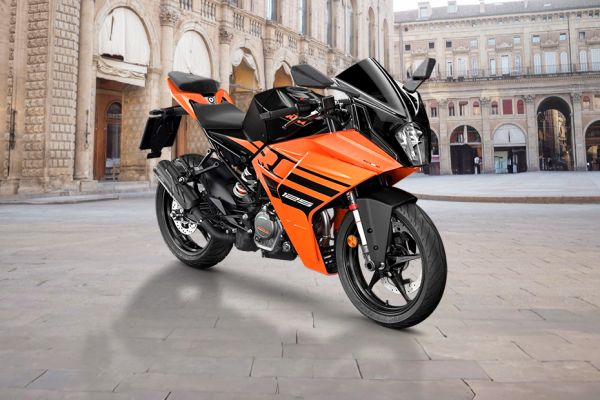 KTM RC 125 Price - Images, Colours & Reviews