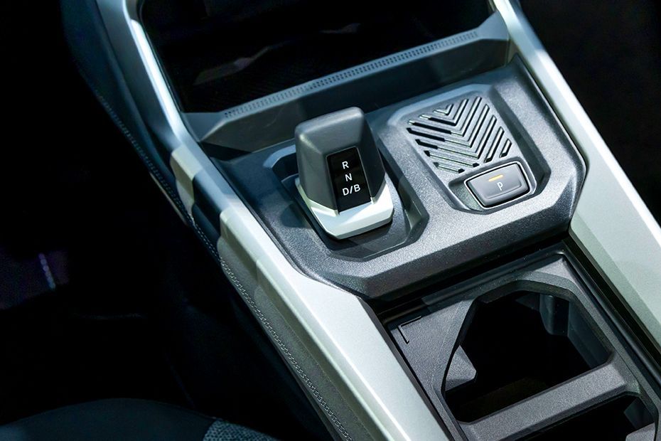 Renault Bigster Images, Bigster Interior & Exterior Photos, 360 View ...