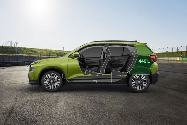 Skoda Kylaq Prestige AT - On Road Price, RTO, Insurance, Features ...