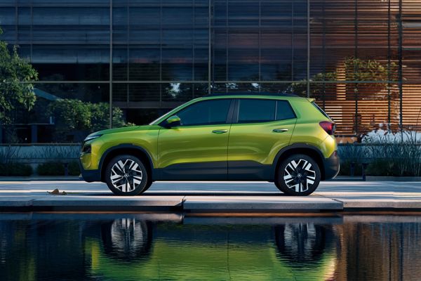 Skoda Kylaq Prestige AT - On Road Price, RTO, Insurance, Features ...