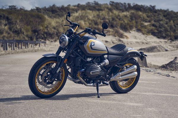BMW R 12 Price - Images, Colours & Reviews