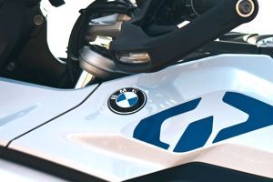 BMW R 1300 GS Colors (4 colours) - R 1300 GS Color Images | ZigWheels