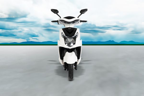 Zelo Zoop Price, 65km Range, Charging Time Images, colours, Mileage ...