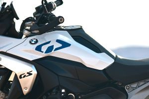 BMW R 1300 GS Colors (4 colours) - R 1300 GS Color Images | ZigWheels