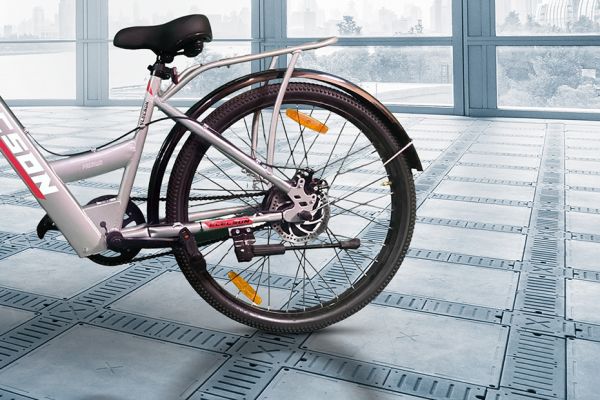 Elecson Ladybird Price, Range, Charging Time Images, colours, Mileage ...