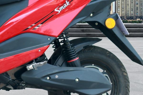 Seeka Smak Price - Mileage, Images, Colours | ZigWheels