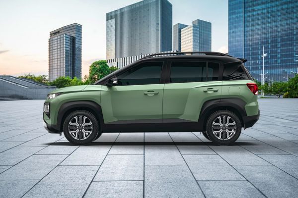 Hyundai Exter S Smart Dual CNG - On Road Price, RTO, Insurance, Features, Colours, Mileage & FAQs