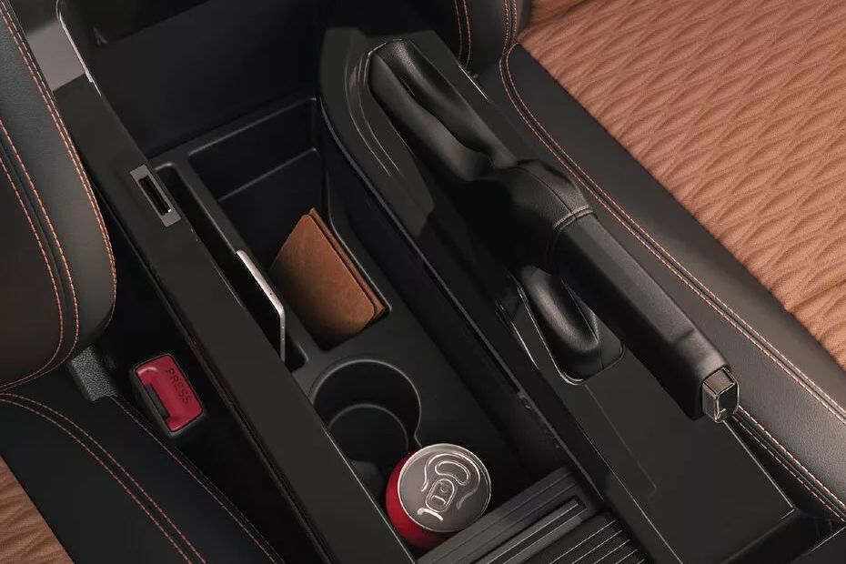 Renault Kiger Images, Kiger Interior & Exterior Photos, 360 View ...