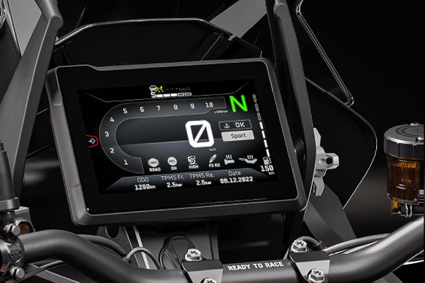 KTM 1290 Super Adventure S Price - Images, Colours & Reviews