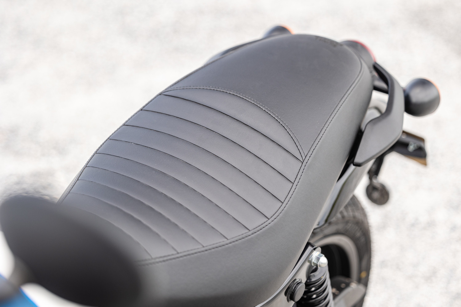 Royal Enfield Hunter 350 - Images, Colour & Review