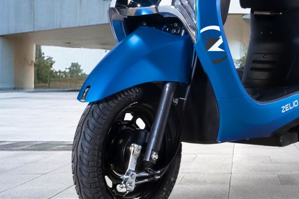 Zelio Mystery Price, 100km Range, Charging Time Images, colours, Mileage & Reviews