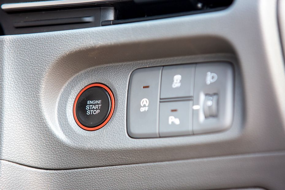 Hyundai Creta Images, Creta Interior & Exterior Photos, 360 View ...