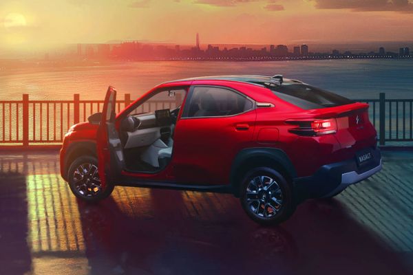 Citroen Basalt Plus - On Road Price, RTO, Insurance, Features, Colours ...