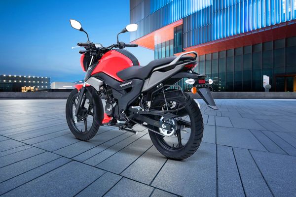 TVS Raider Split Seat - On Road Price, RTO, Insurance, Features ...